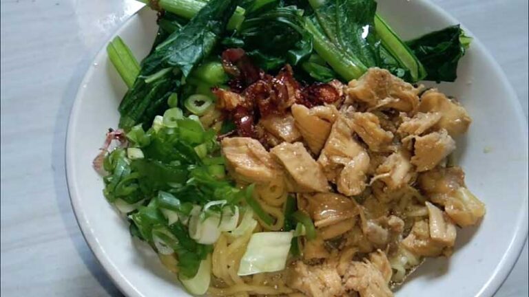 Mie Ayam Terdekat & Terenak, Mie Ayam Bakso Sampai Pangsit